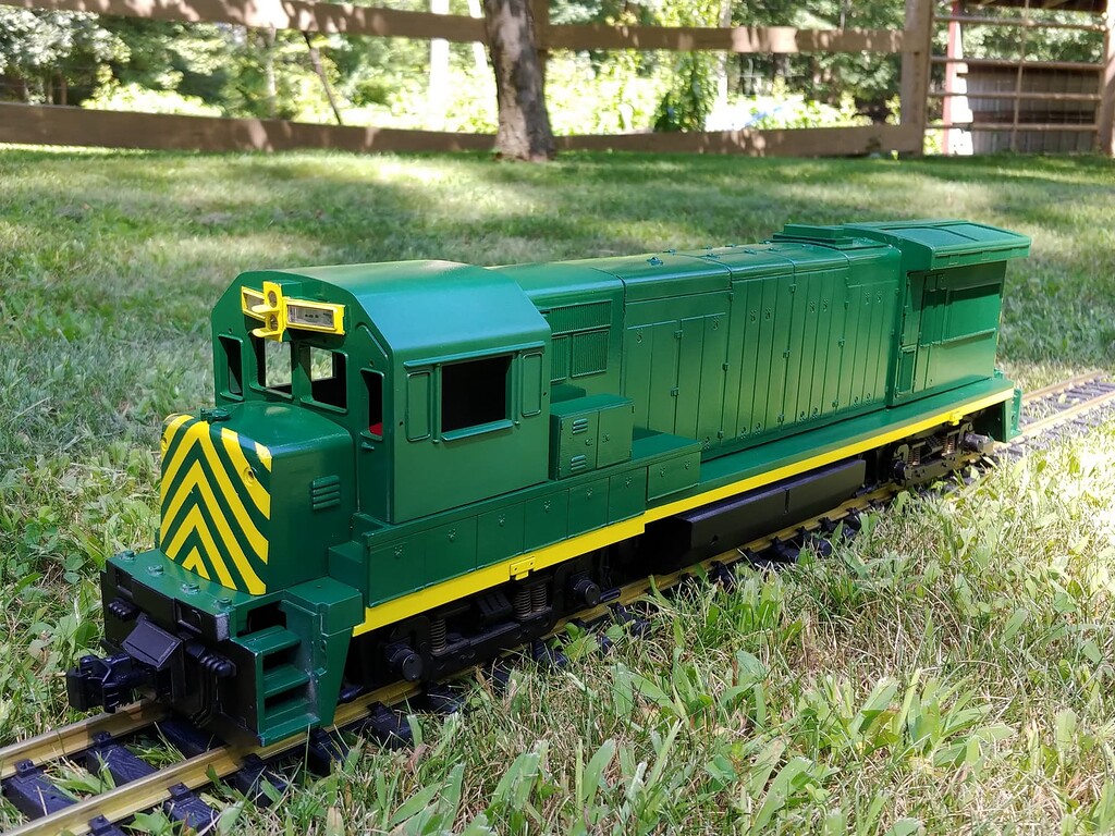 U25B to U33B Kitbash - Motive Power - Large Scale Central