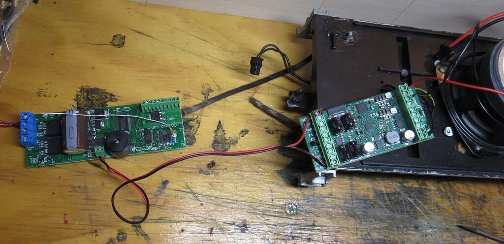 Train Control Systems (TCS) Wow501 and Airwire G3 wiring - Power and ...