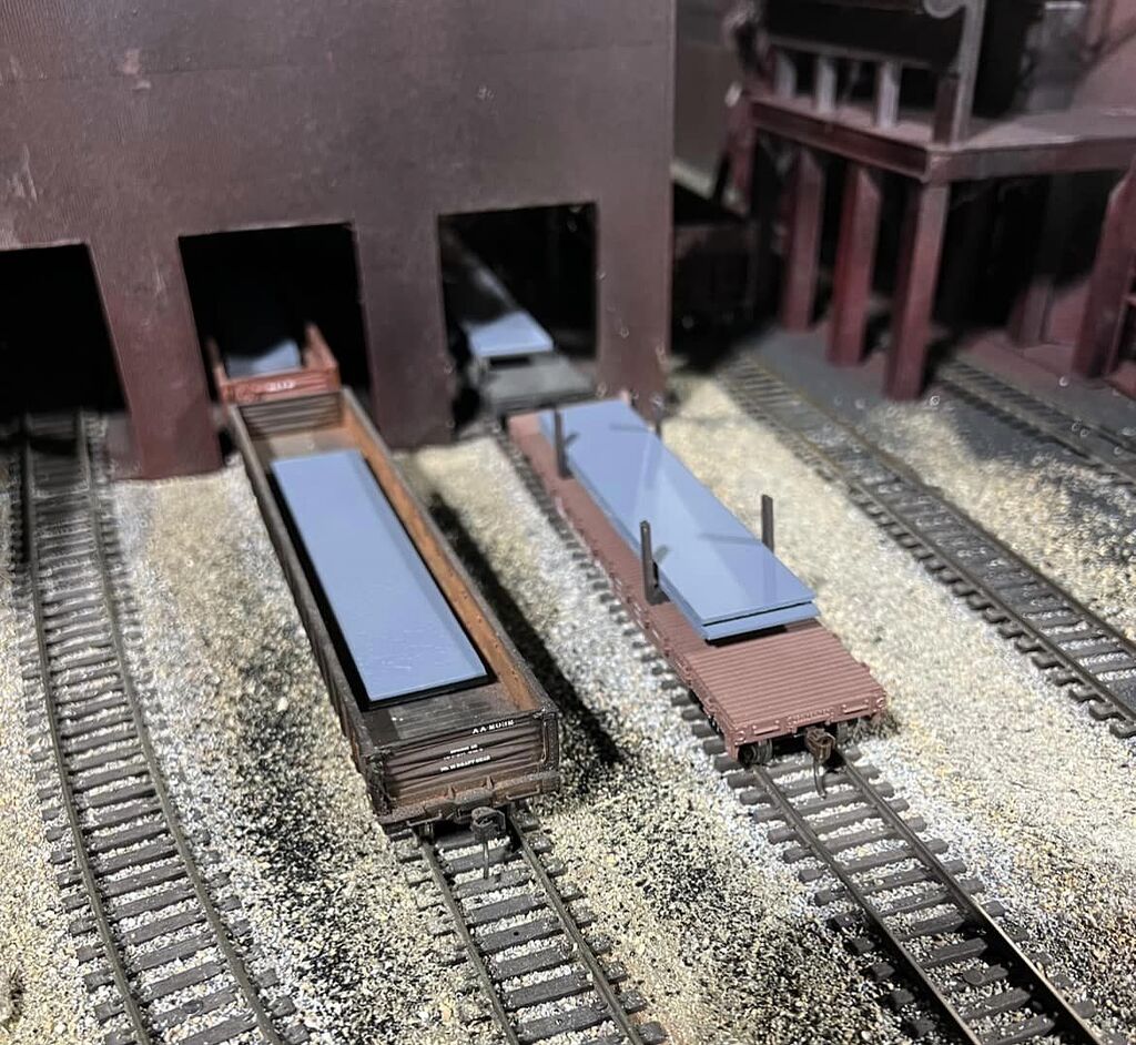 Steel slab flatcar loads - Rolling stock - Large Scale Central