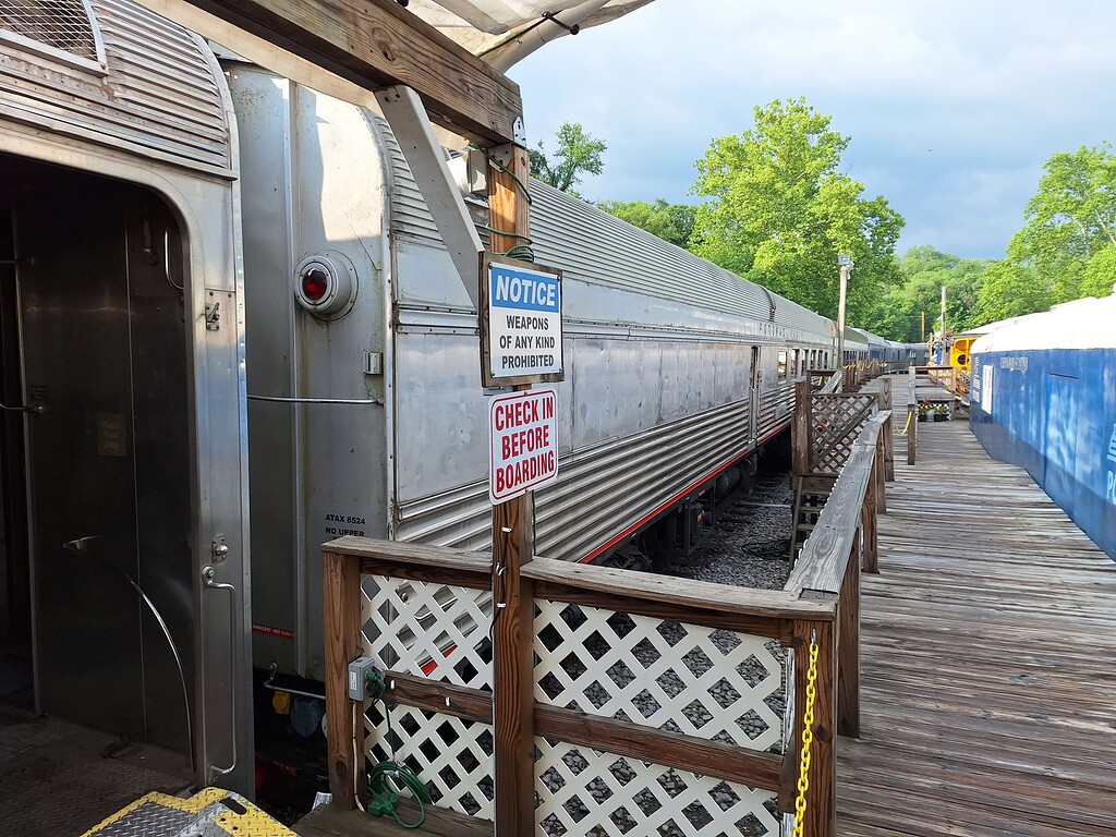 Excursion Train - Prototypes - Large Scale Central