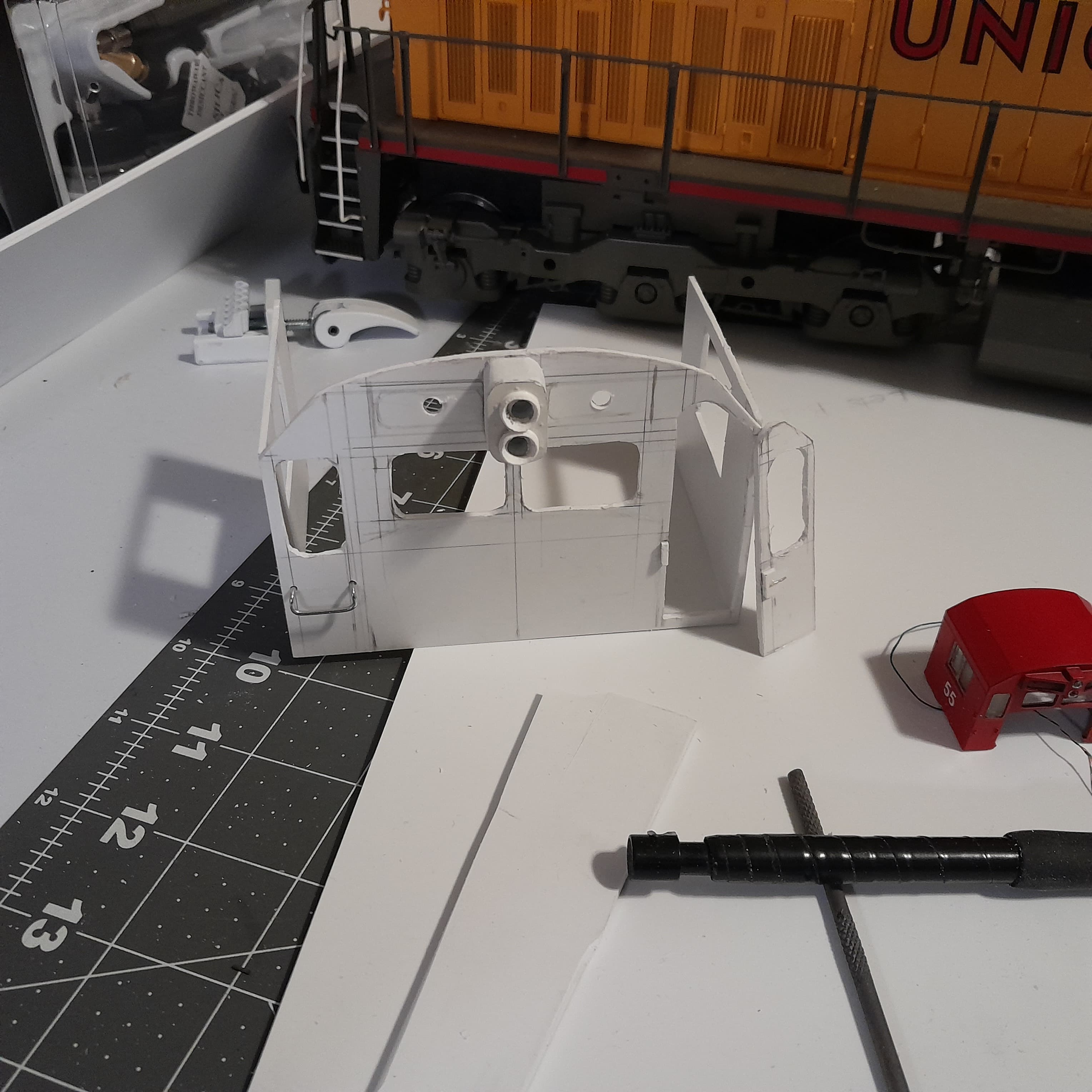 U25B to U33B Kitbash - Motive Power - Large Scale Central